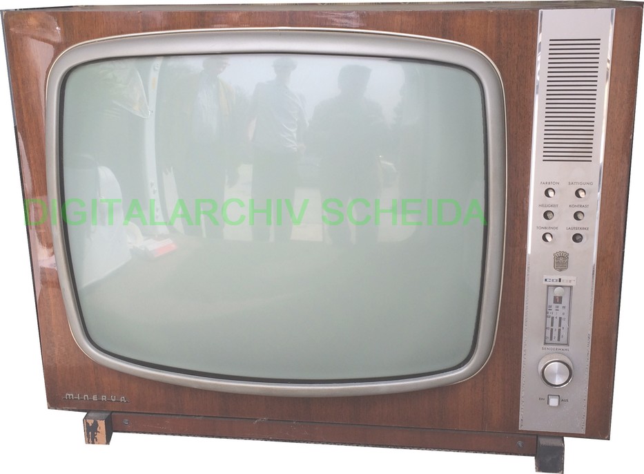 Minerva Color 680 - Ein Farbfernsehempfänger aus Österreich